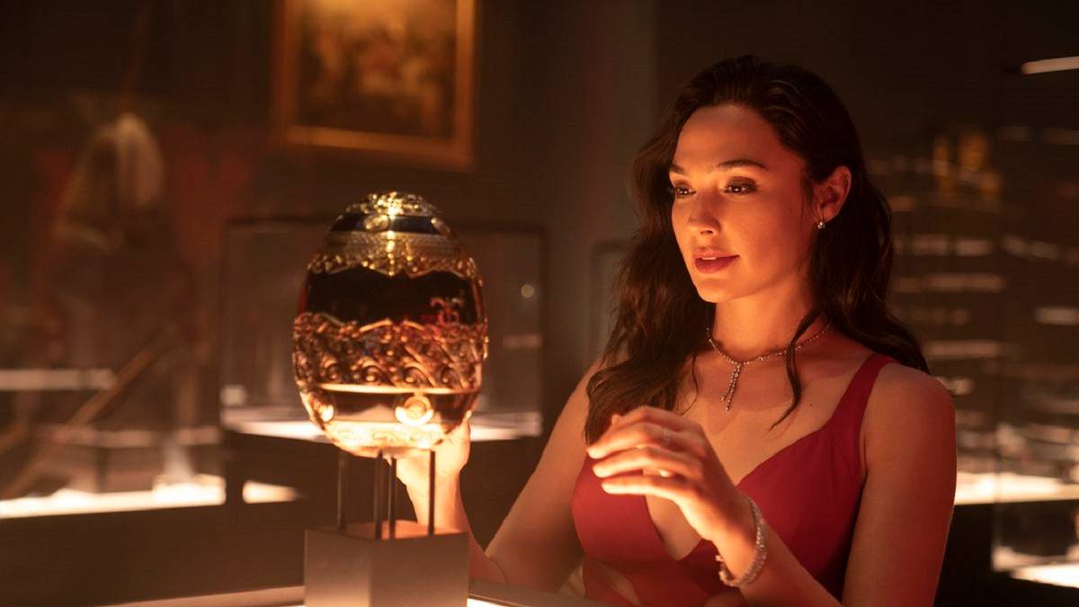 Red Notice 2 & 3 Are in Early Development at Netflix