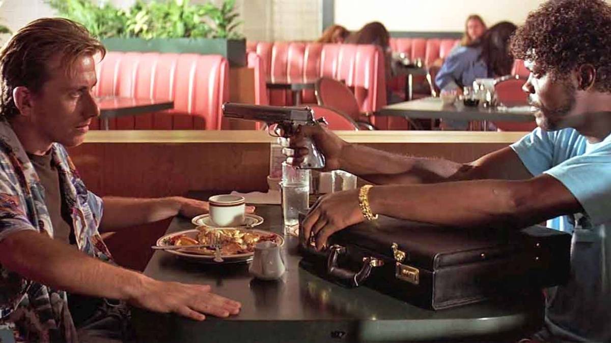 Samuel L. Jackson Details Original, More Violent Diner Scene from Pulp ...