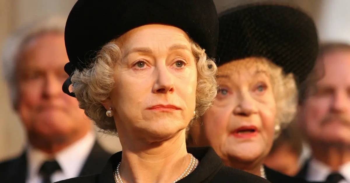Helen Mirren Leads Celebrity Tributes to Queen Elizabeth II Following ...