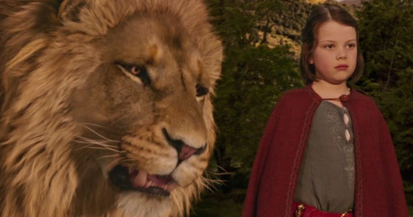 Best Live-Action Movies With Talking Animals, Ranked
