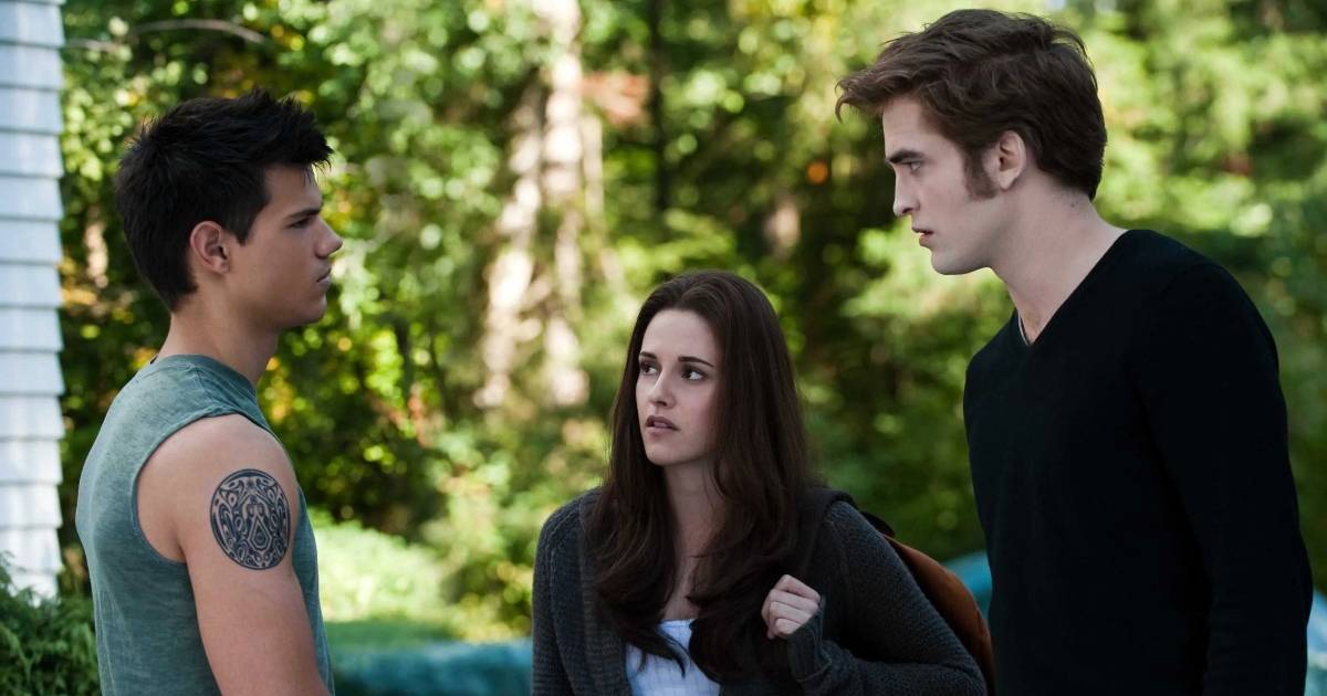 The Twilight Saga: The Red Flags on Both Team Edward and Team Jacob