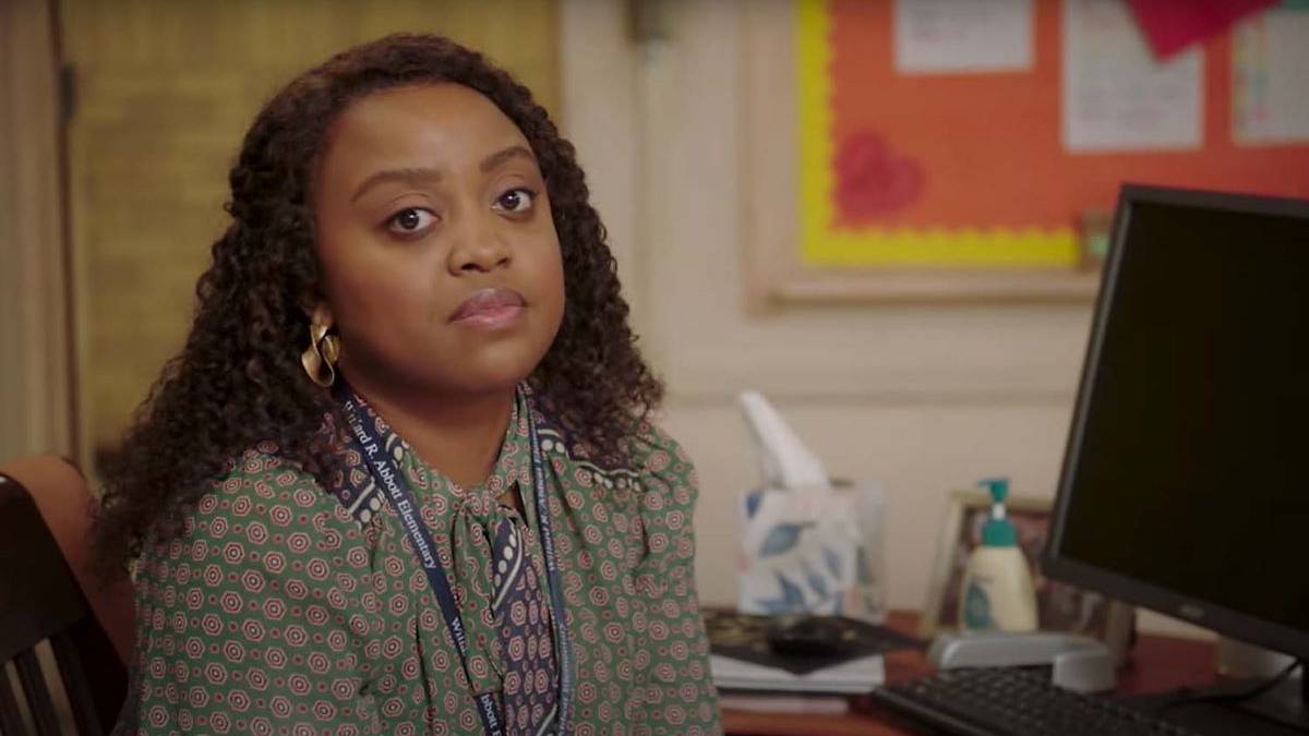 Jimmy Kimmel Apologizes to Quinta Brunson for Stealing Her Moment ...