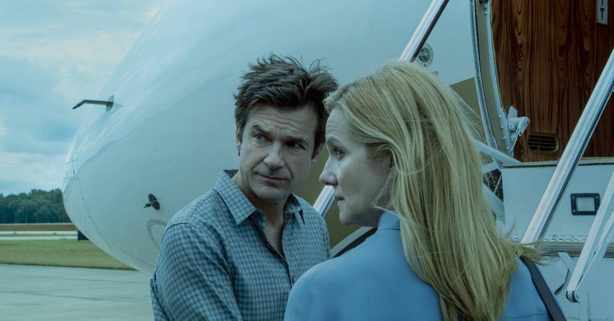Ozark Creator Bill Dubuque Ends Debate on Ozark's Finale