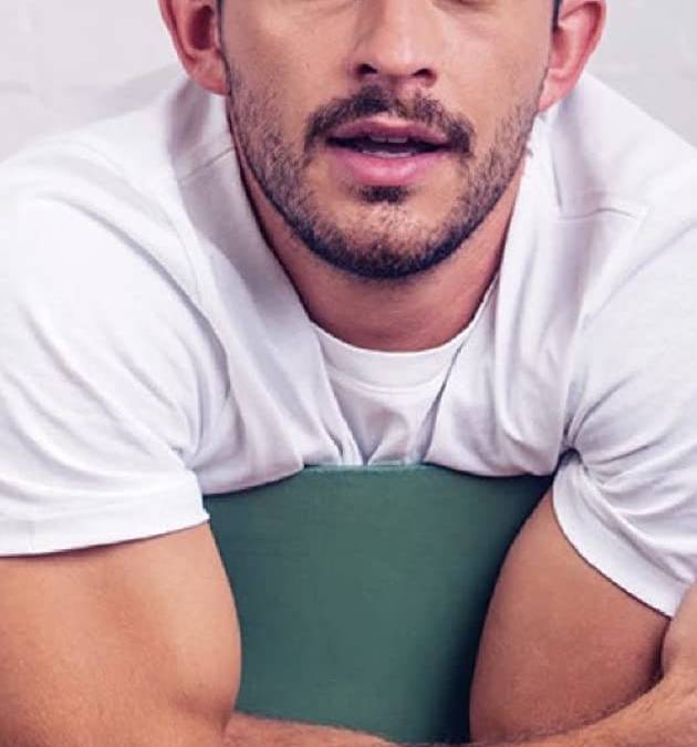 Jonathan Bailey | MovieWeb