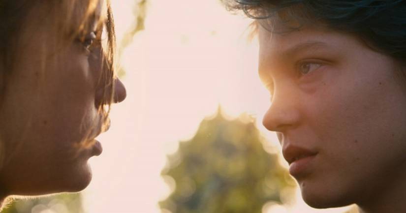 10 Most Iconic Movie Kisses in LGBTQ+ Movie History