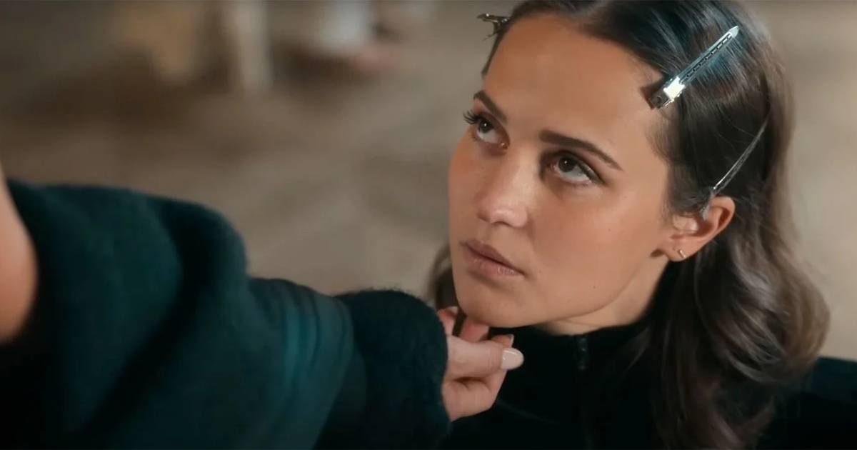 HBO Series Irma Vep Debuts With Perfect 100% Score on Rotten Tomatoes