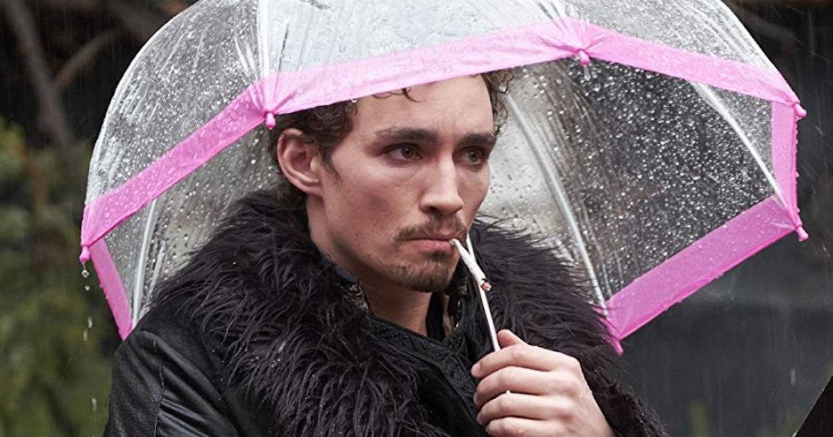 Why Klaus From Umbrella Academy is So Powerful and Loved By Fans