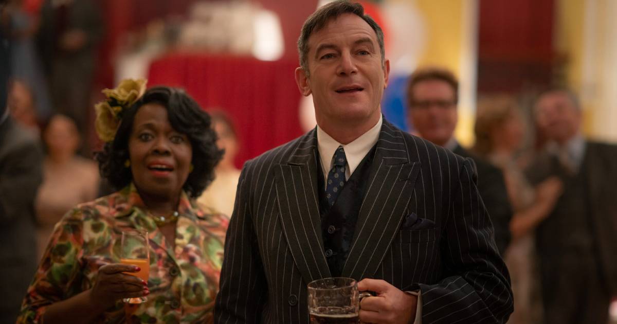 Exclusive: Jason Isaacs and Alba Baptista Discuss Bringing Mrs. Harris ...
