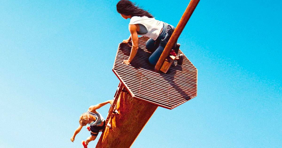 Fall Review: Vertigo-Inducing Thriller Nails a Whopper Climax
