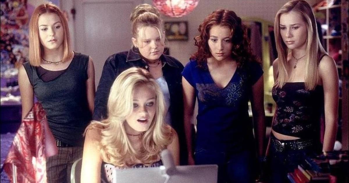Sleepover: A Now-Famous Cast, but a Problematic Plot