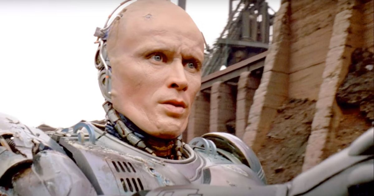 Peter Weller Robocop 2014