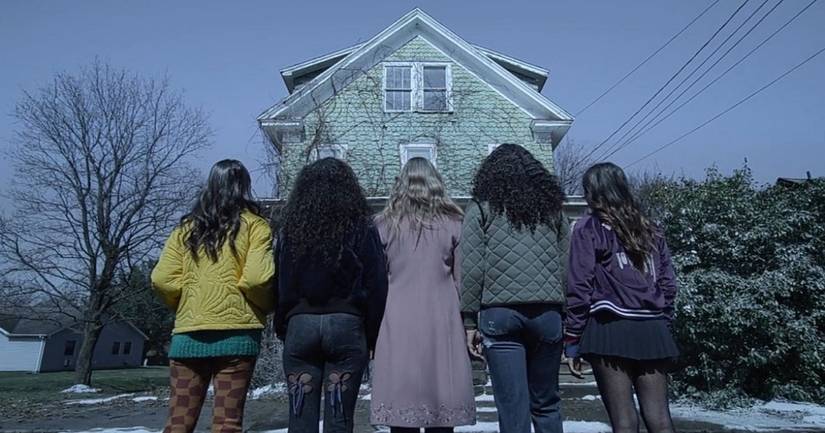 How Pretty Little Liars: Original Sin Compares to the First PLL Series