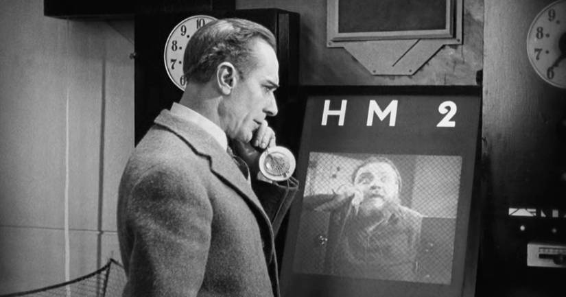 Modern Inventions We Saw in Classic Sci-Fi Movies & Shows