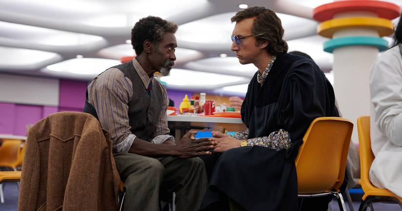 White Noise Review: Exhilarating, Weird Fun With Adam Driver and Greta ...