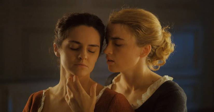 30 Movies That Are Perfect to Fall Asleep To