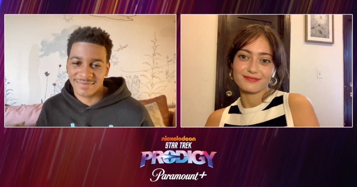 Exclusive: Ella Purnell and Brett Gray Tease Gwyn and Dal's Story in ...