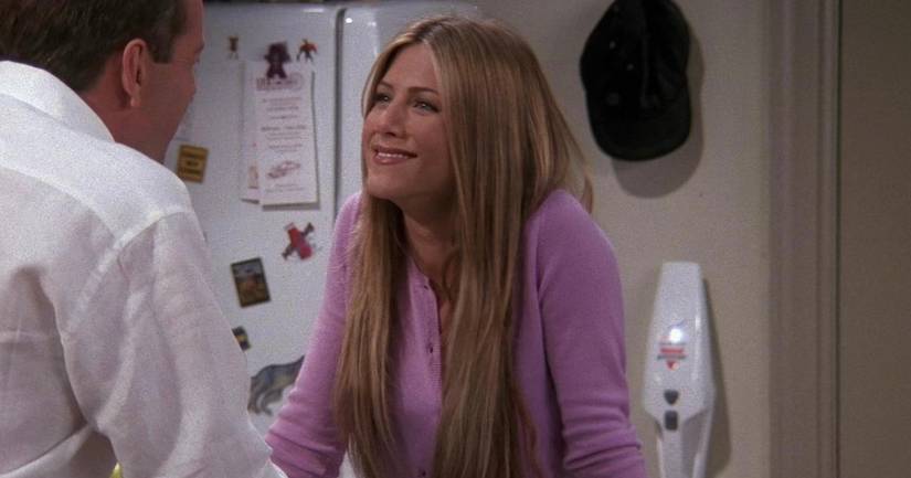 Friends: Rachel's Iconic Hairstyles Throughout the Series, Ranked