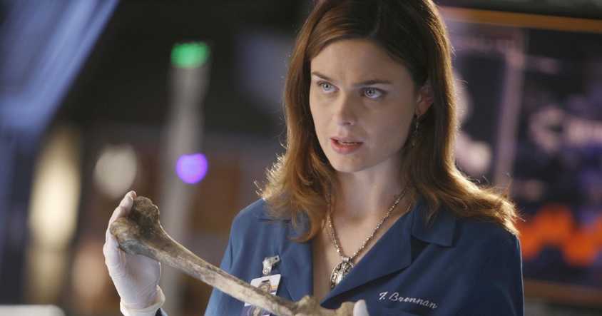 These Are the 10 Best Interns on Bones, Ranked