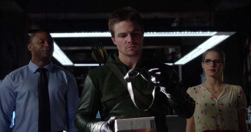The Best Superhero Movies and TV Episodes to Watch During the Holidays