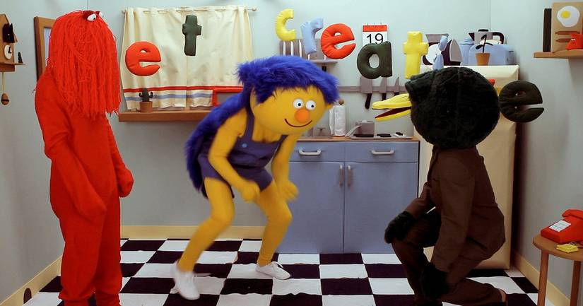 Don't Hug Me I'm Scared, Explained: Meaning and Analysis