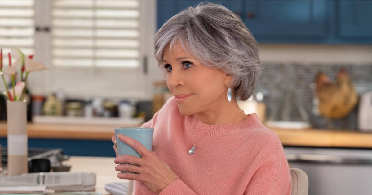 Jane Fonda Had 'Powerful' Closure With Her Father, Henry Fonda Before ...