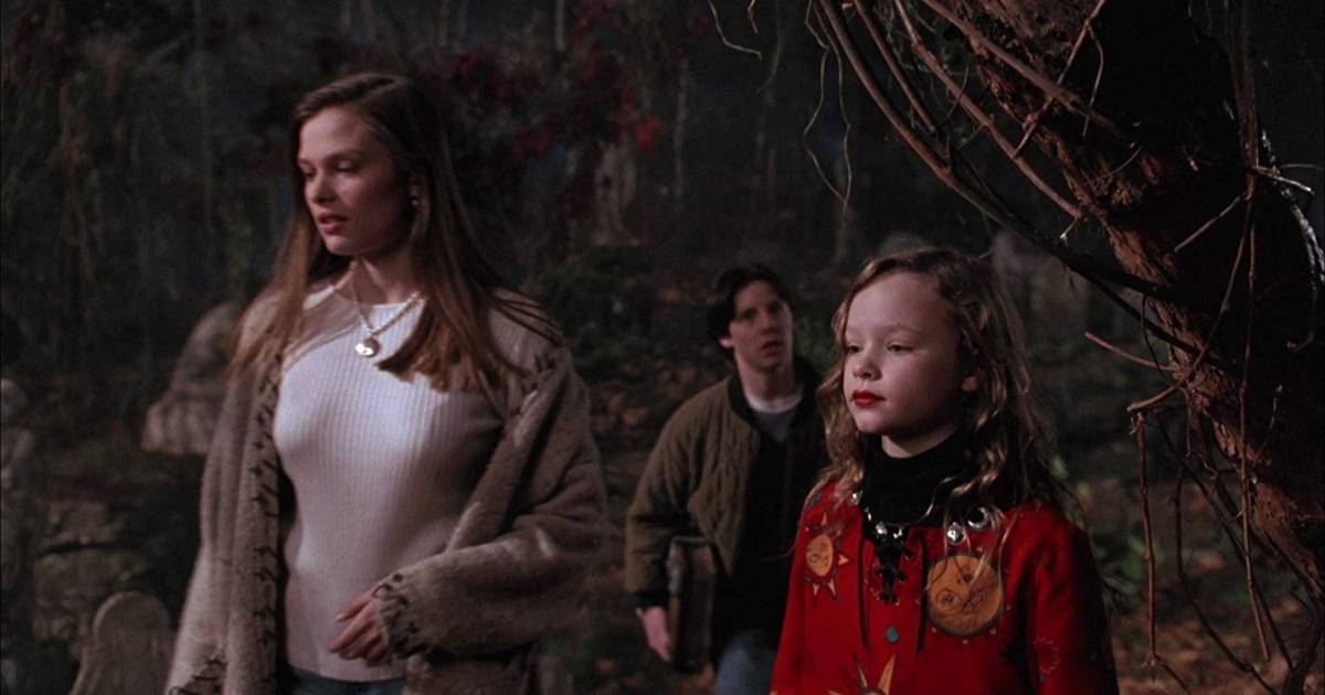 Hocus Pocus’ Heroes Return to Salem to Celebrate the Film’s 30th ...