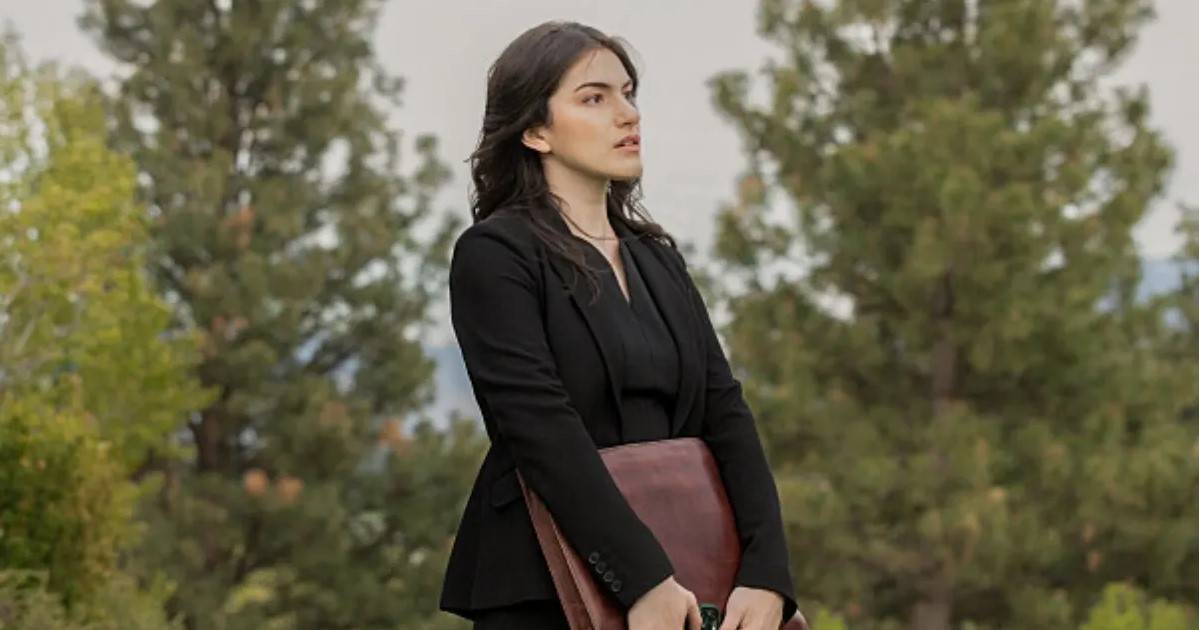 Yellowstone's Lilli Kay Talks About LGBTQ Scene: 'People Made a Very ...