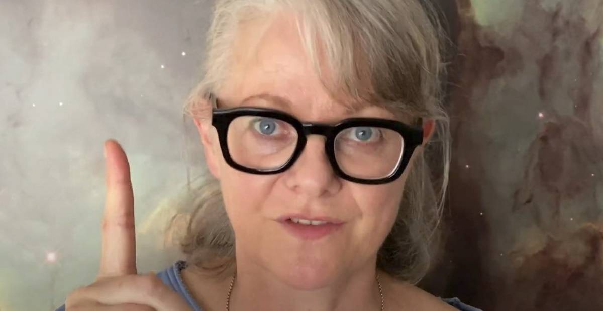 Acting Coach Miranda Harcourt Becomes Dame