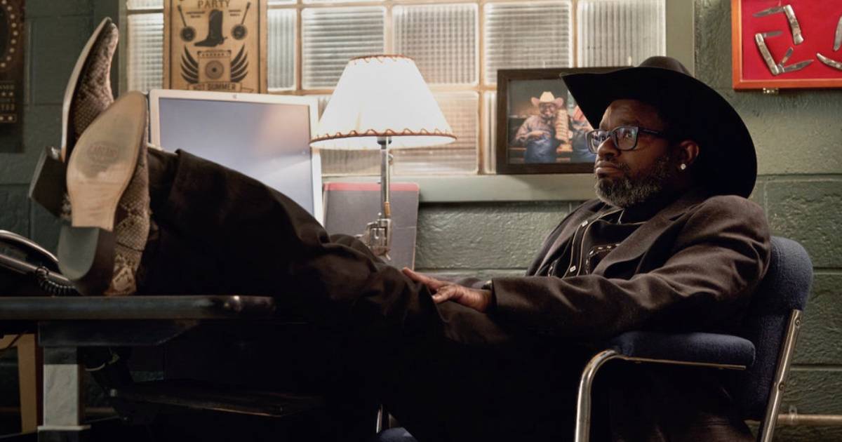 Exclusive: Lil Rel Howery Gets Dealt a Great Hand in His Poker Face Episode