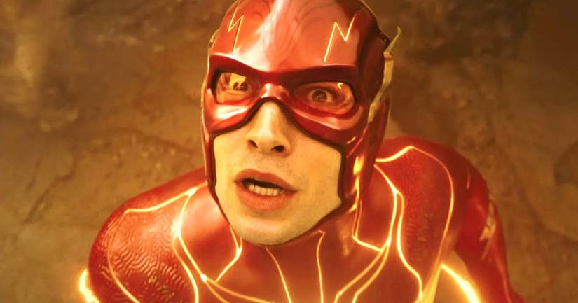 How The Flash Trailer Introduces Fans to a DC Multiverse