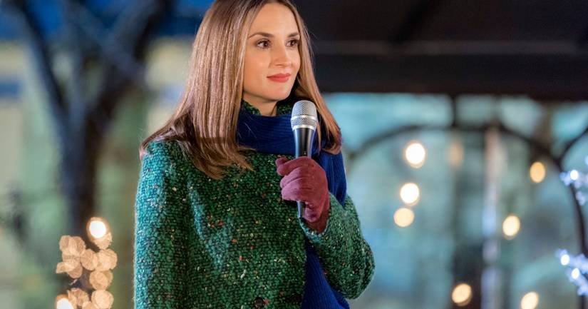 Every Rachael Leigh Cook Hallmark Movie, Ranked