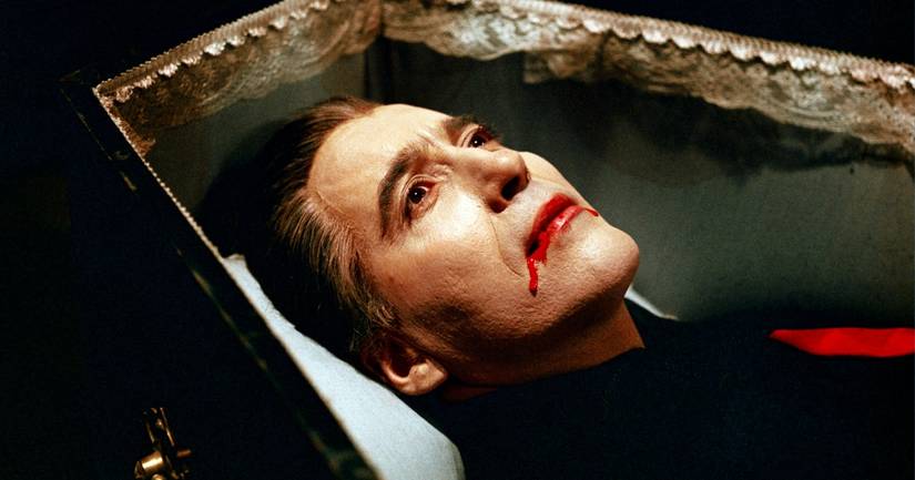 The 10 Best Dracula Adaptations, According to Rotten Tomatoes