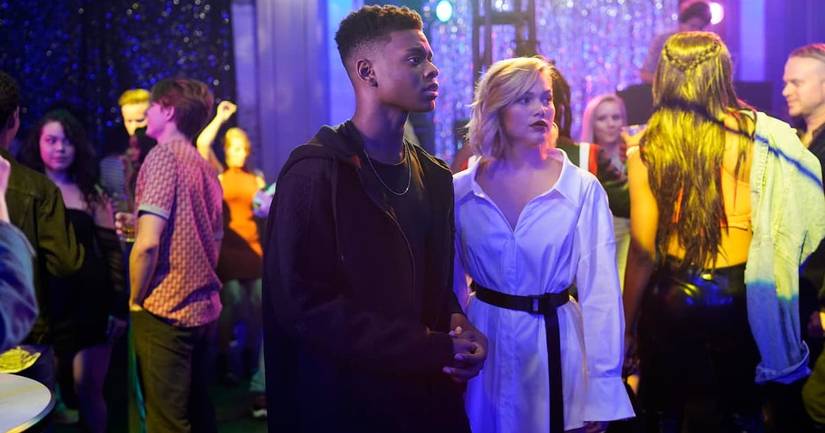 10 Movies and TV Shows to Watch While You Wait for The Hunger Games ...