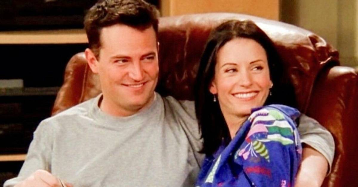 15 Heartwarming TV Shows Where Two Best Friends Fall in Love