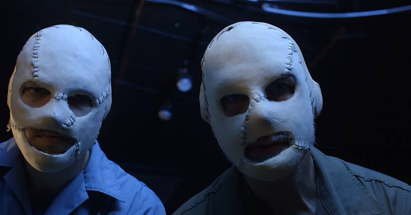 10 Horror Movies That Take Place in Haunted House Attractions