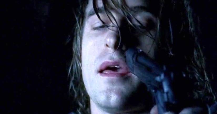 10 Perfect Examples of Male Damsels in Distress