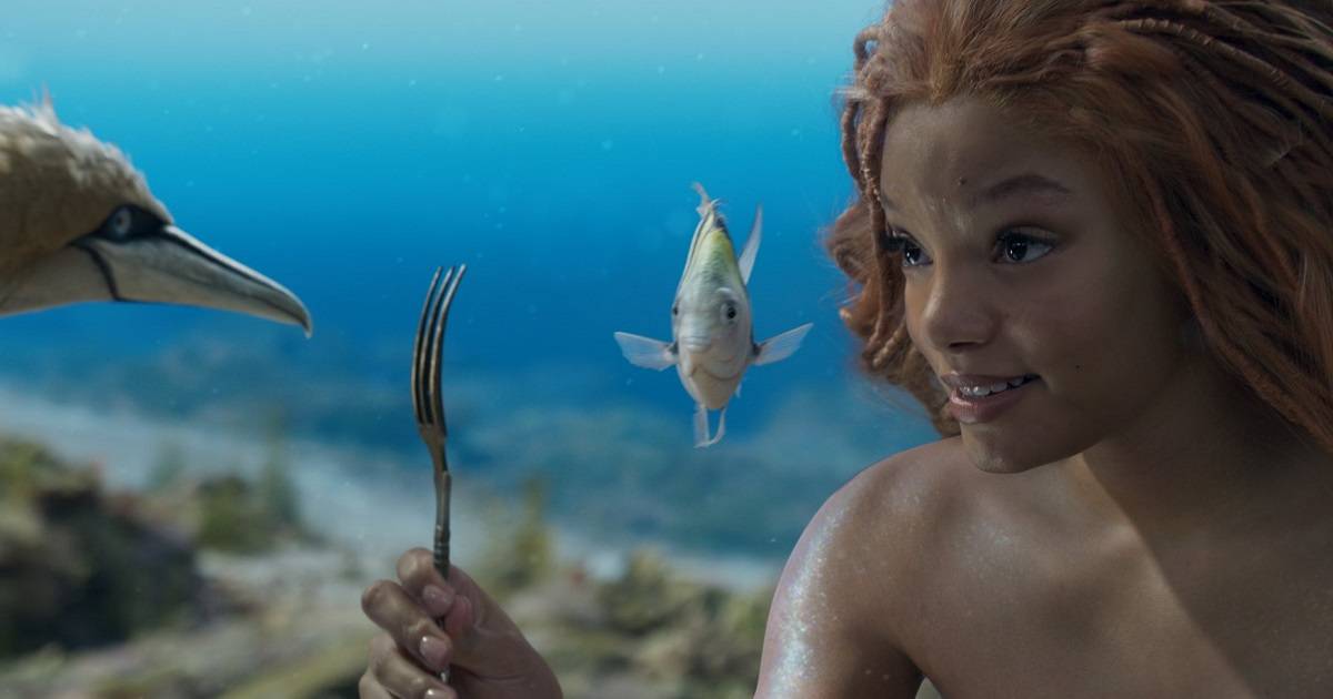 The Little Mermaid Director Explains Halle Bailey's Ariel Casting ...