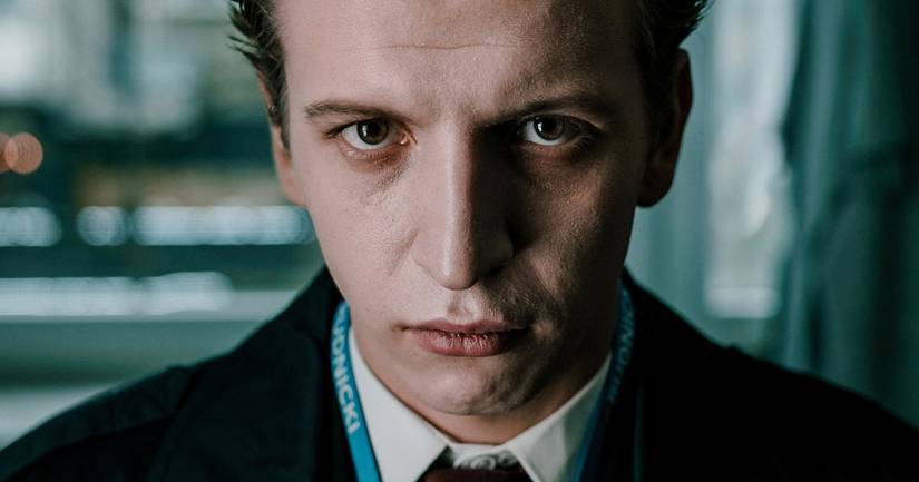 11 Movies That Accurately Portray the Dangers of Social Media