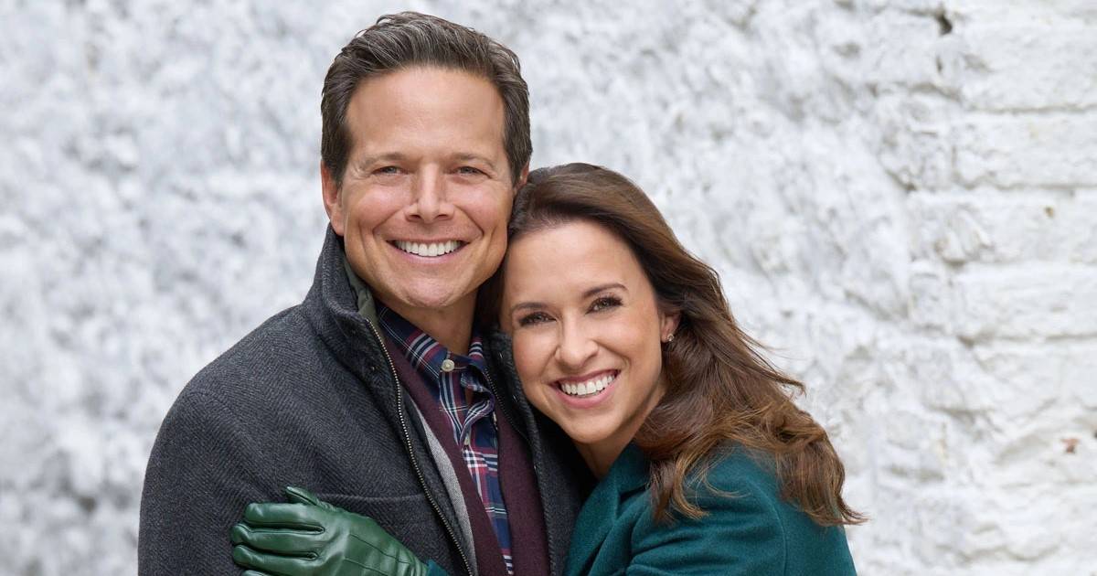 Party of Five Co-Stars Lacey Chabert and Scott Wolf Reunite As On ...
