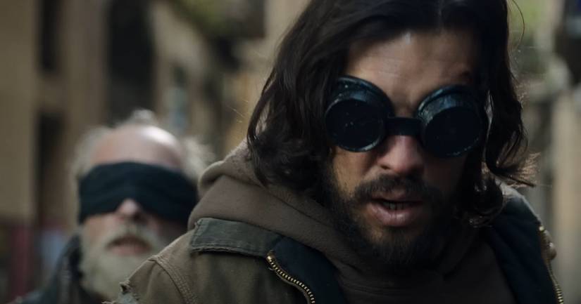 Is Netflix's Bird Box Barcelona Better Than the Original Movie?