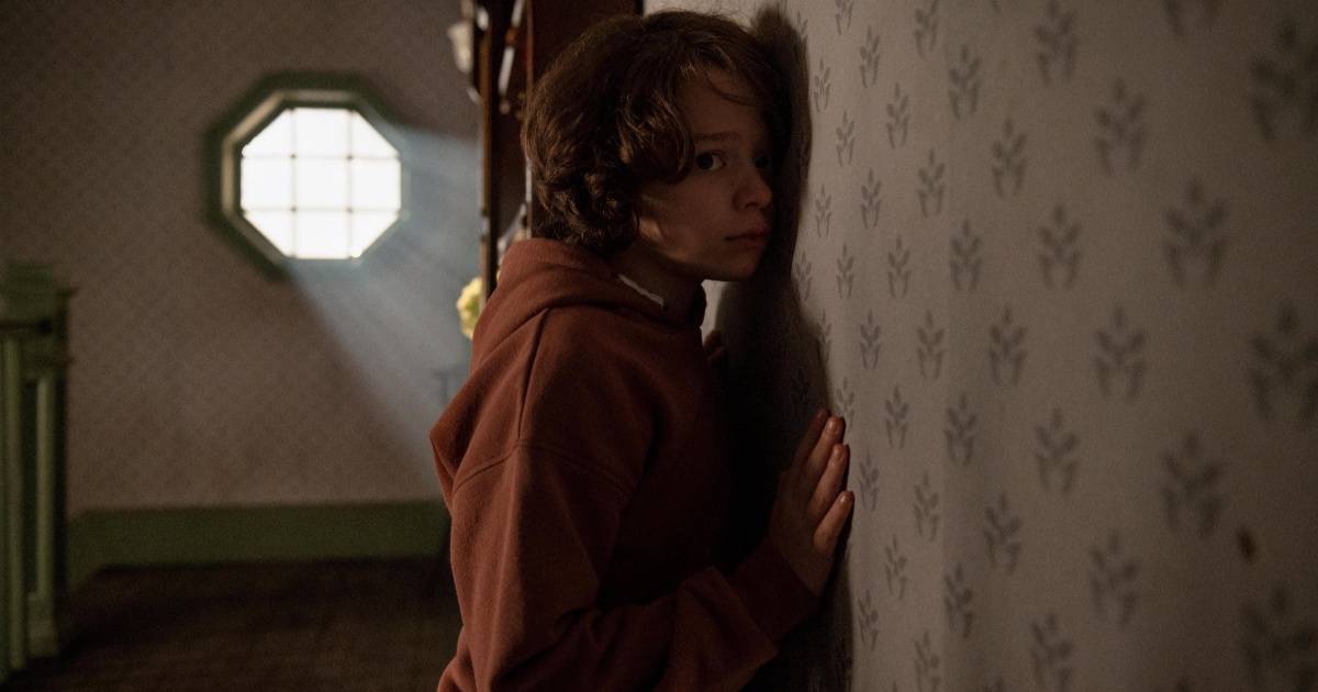 Cobweb Review: What A Tangled (and Scary) Web It Weaves