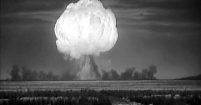 7 Most Devastating Movies About the Atomic Bomb to Watch Next