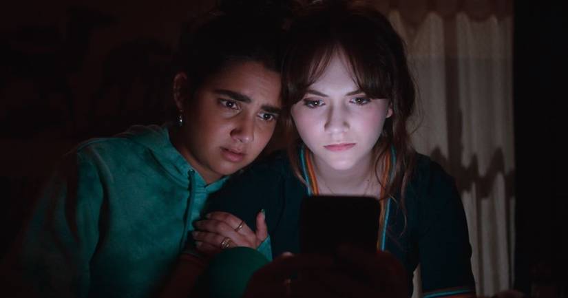 Cat Person Trailer: Nicholas Braun and Emilia Jones’ Relationship Goes ...