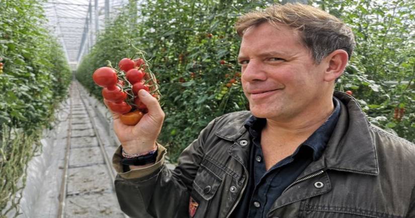 The 11 Best British Cooking TV Shows of All Time