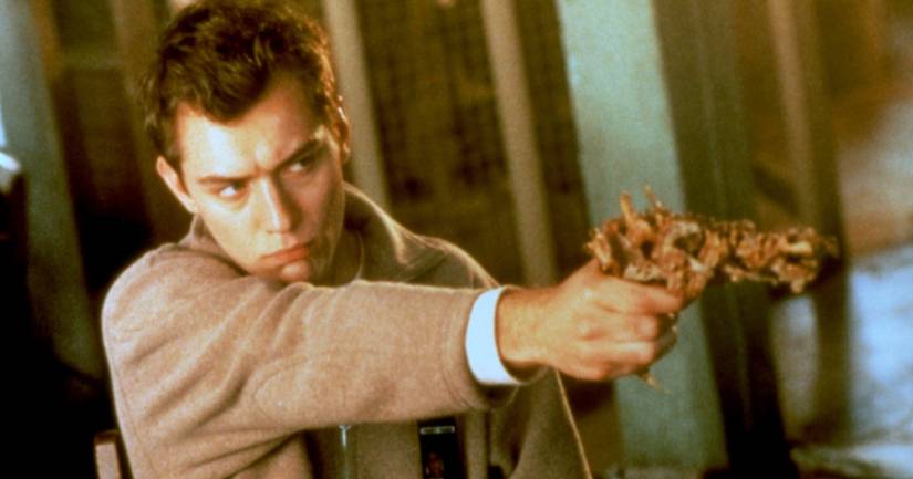 10 Unconventional Weapons in Sci-Fi Movies