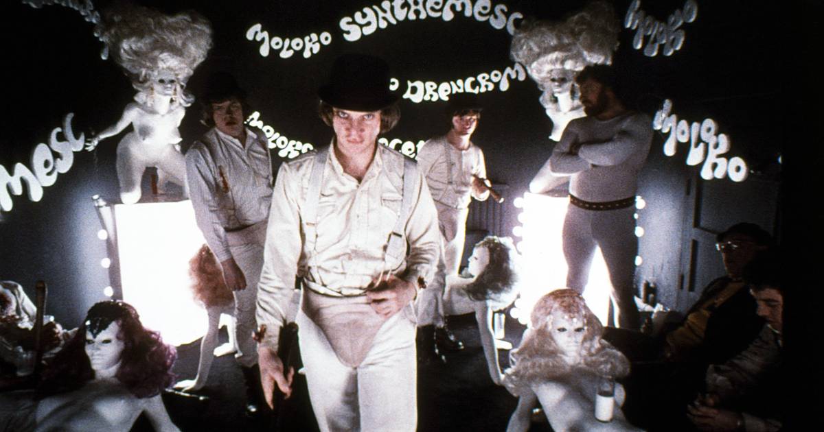 10 Movies With Really Confusing Opening Scenes