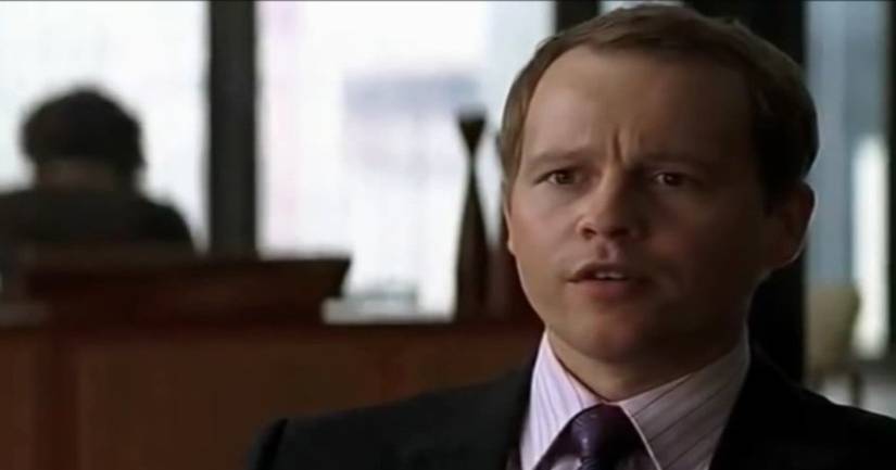 10 Plot Holes in Christopher Nolan's Dark Knight Trilogy