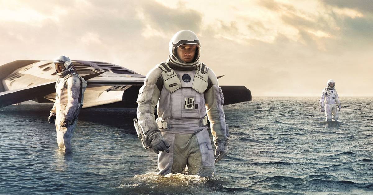 Interstellar Cinematographer Reveals How They Achieved Such Realistic ...