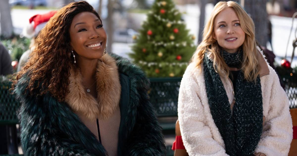 Heather Graham and Brandy Norwood Talk Christmas and Their New Netflix ...