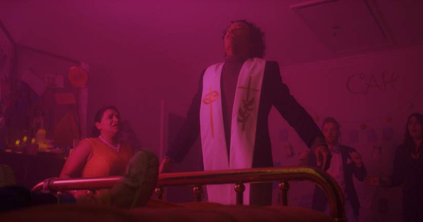 Courtney Gets Possessed Clip Starts a Clumsy Seance in New Horror Comedy